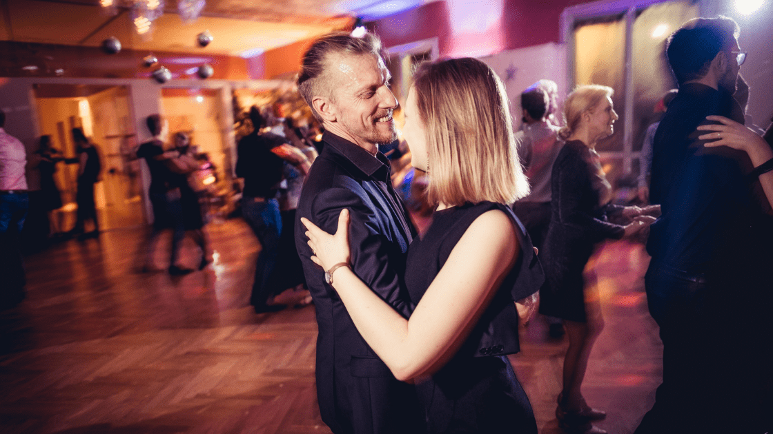 15 für das Leben wichtige Vorteile des Social Dancing - Social Dancing ...